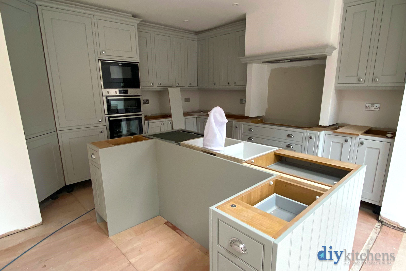 Inframe Real Kitchens