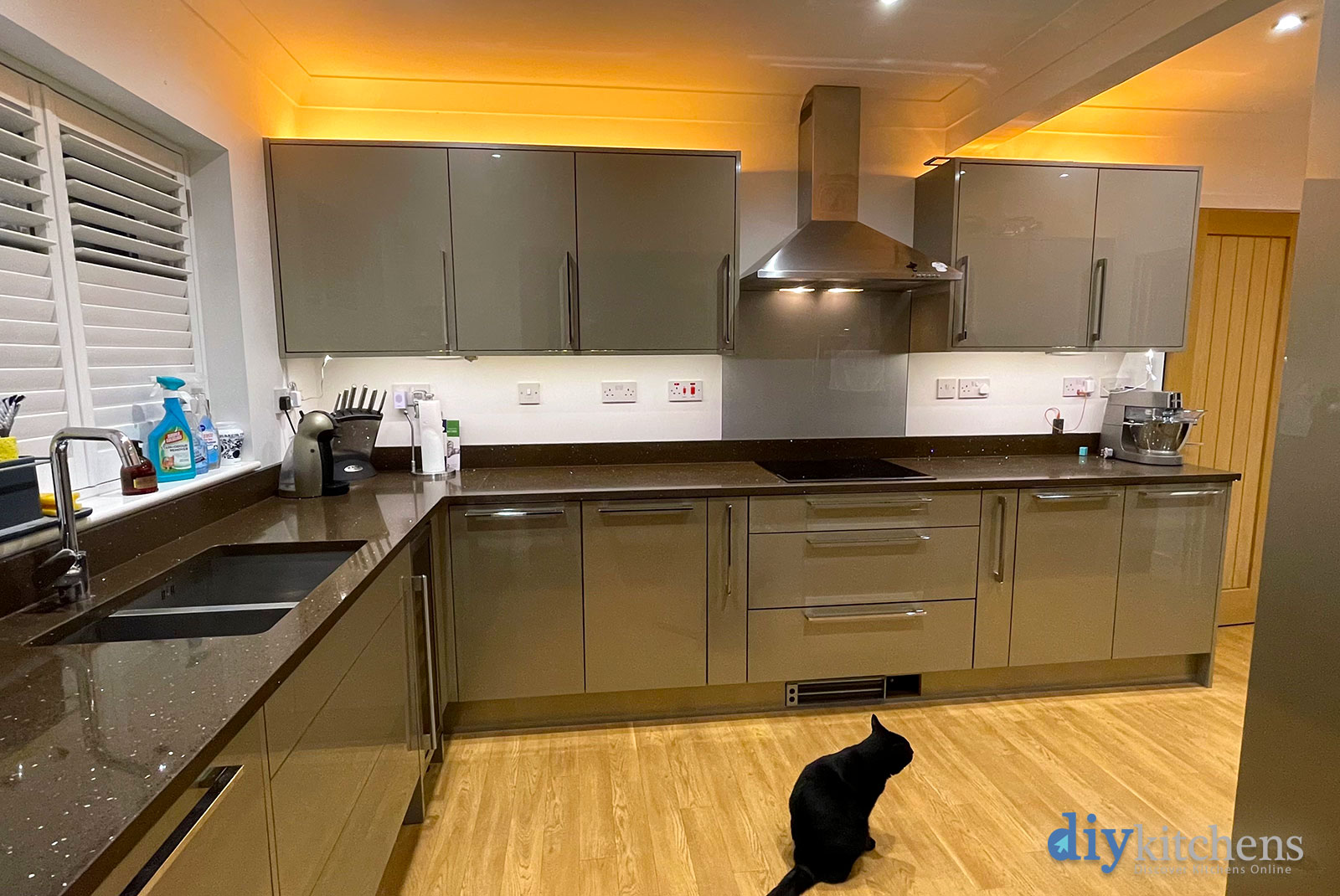 Modern Real Kitchens