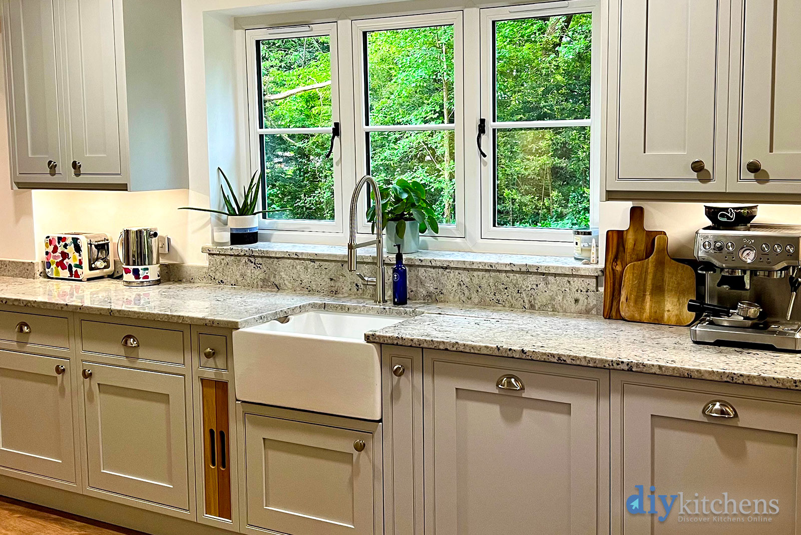 Inframe Real Kitchens