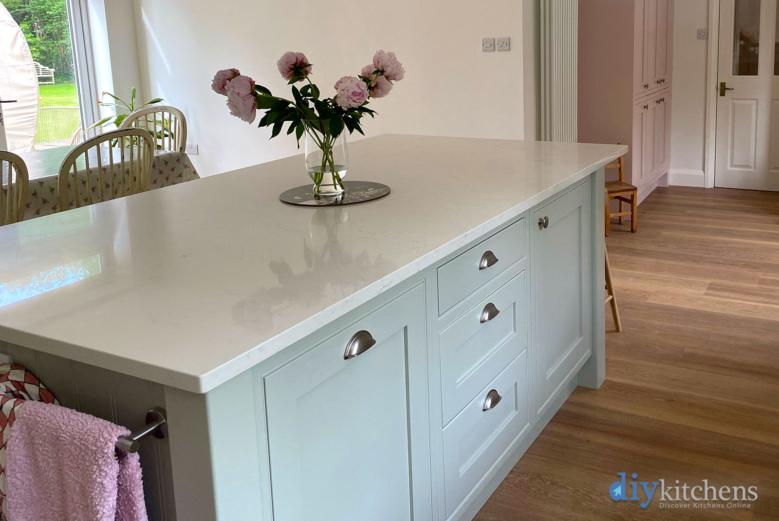 Inframe Real Kitchens