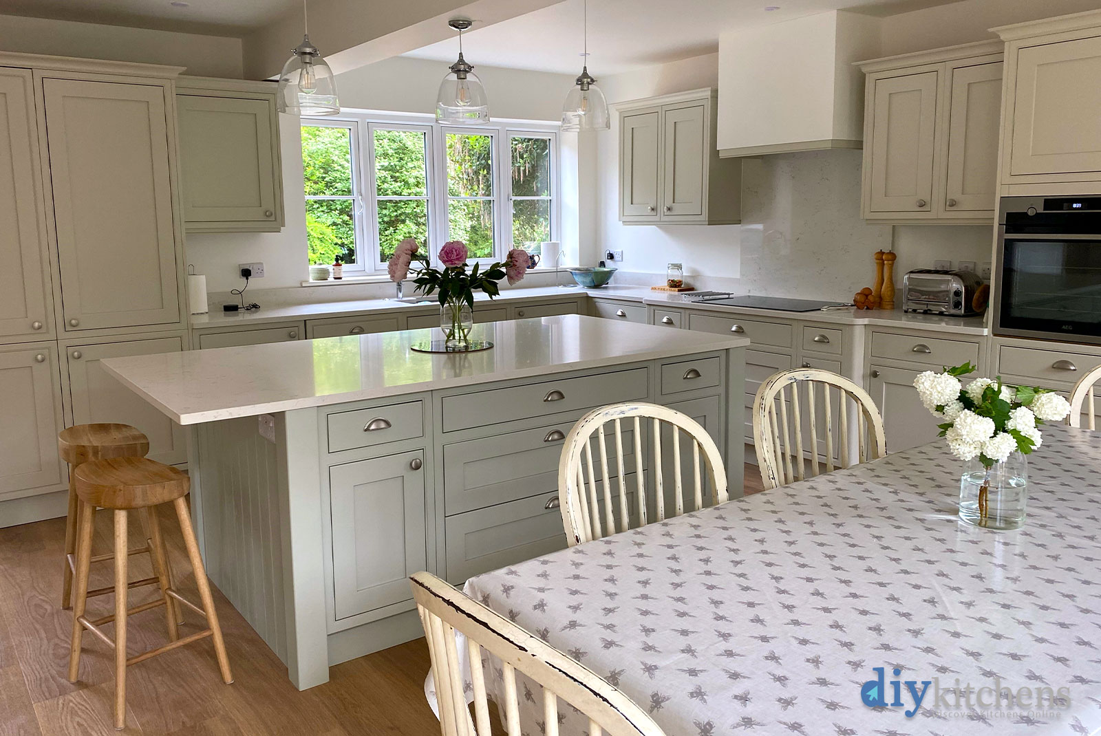 Inframe Real Kitchens