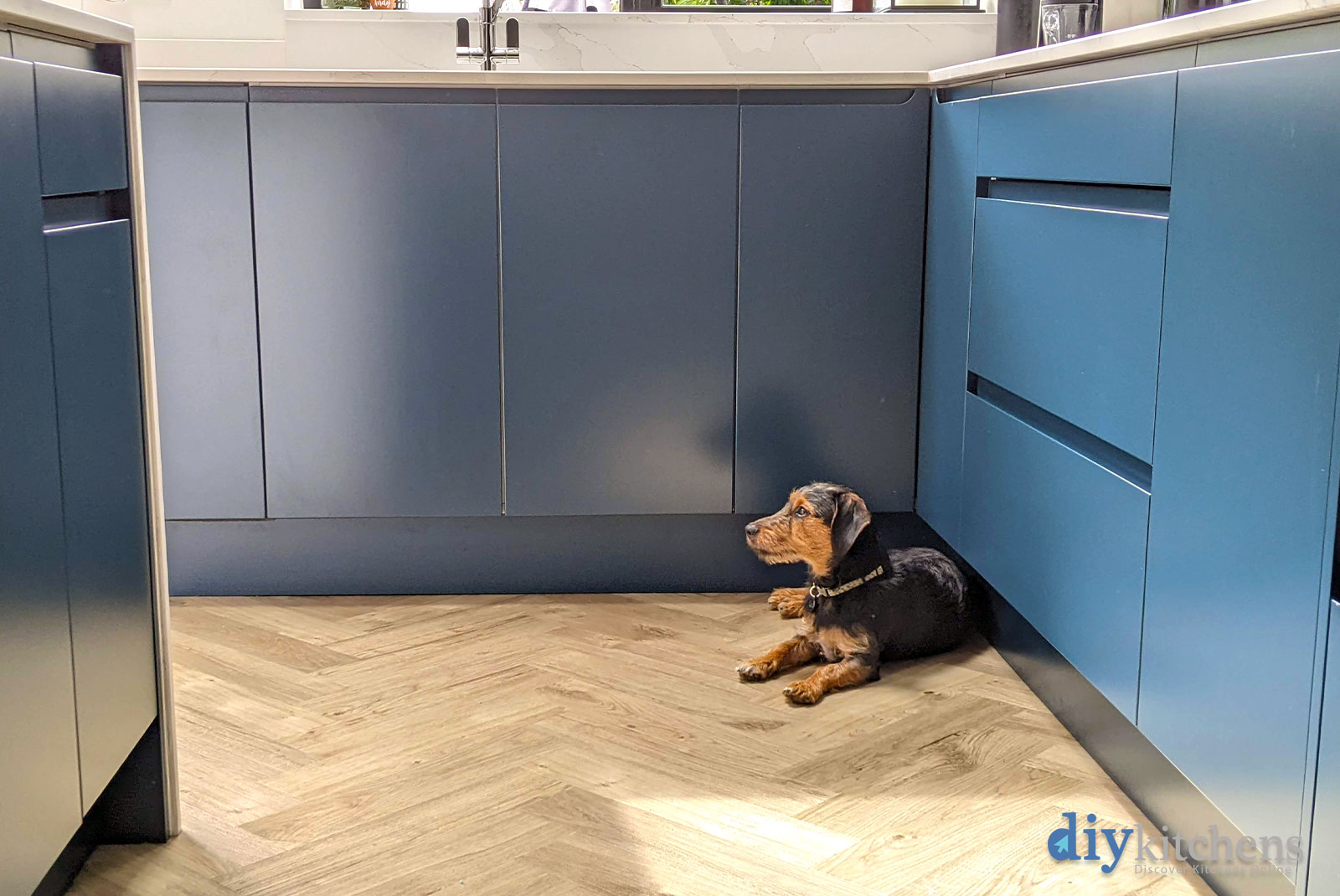 Handleless Real Kitchens