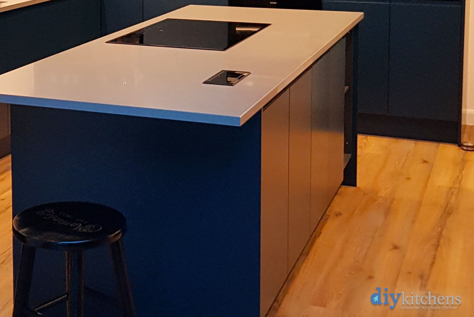 Handleless Real Kitchens