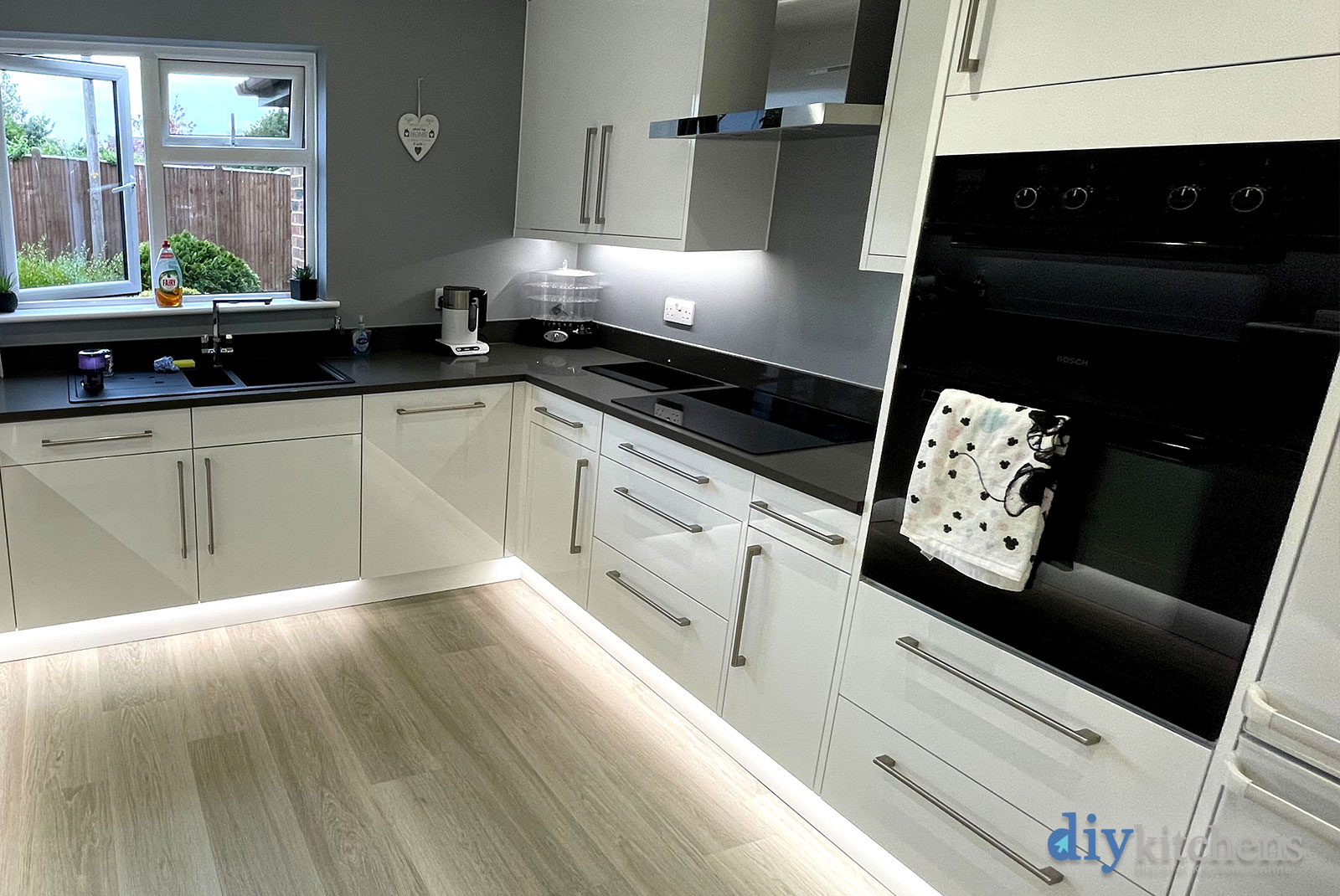 High Gloss White Real Kitchens