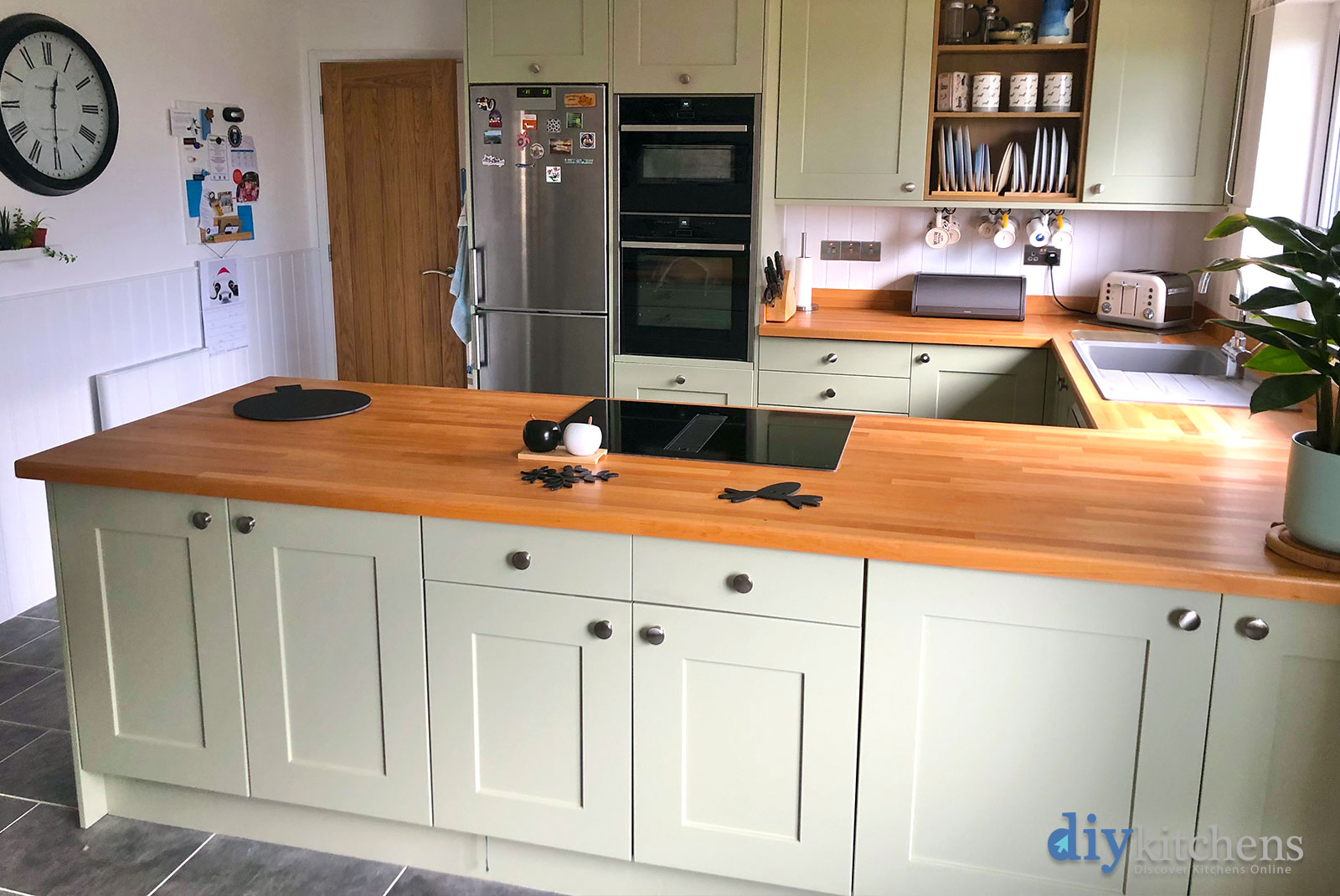 Shaker Alabaster Real Kitchens