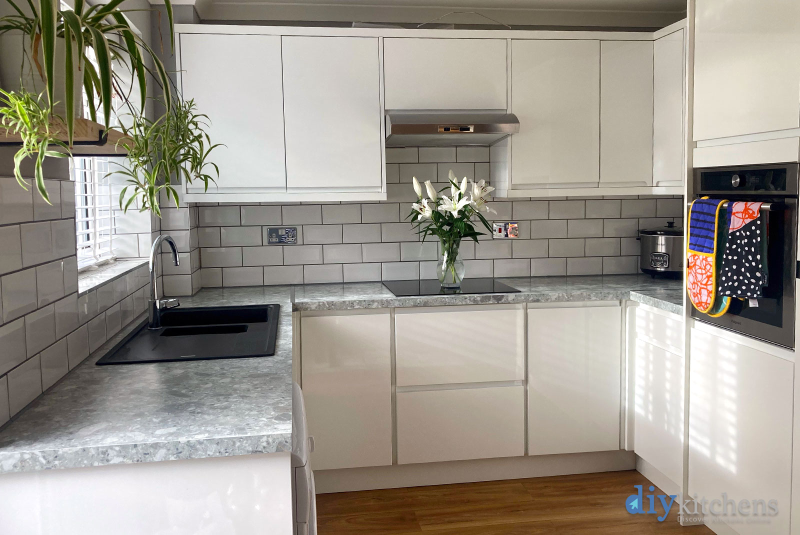 Handleless Real Kitchens