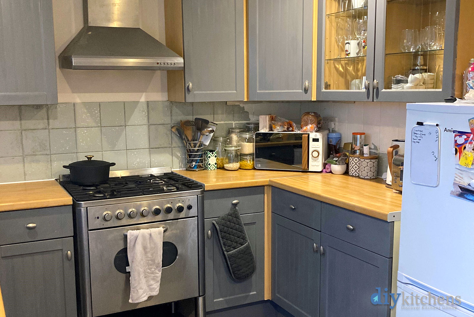 Handleless Real Kitchens