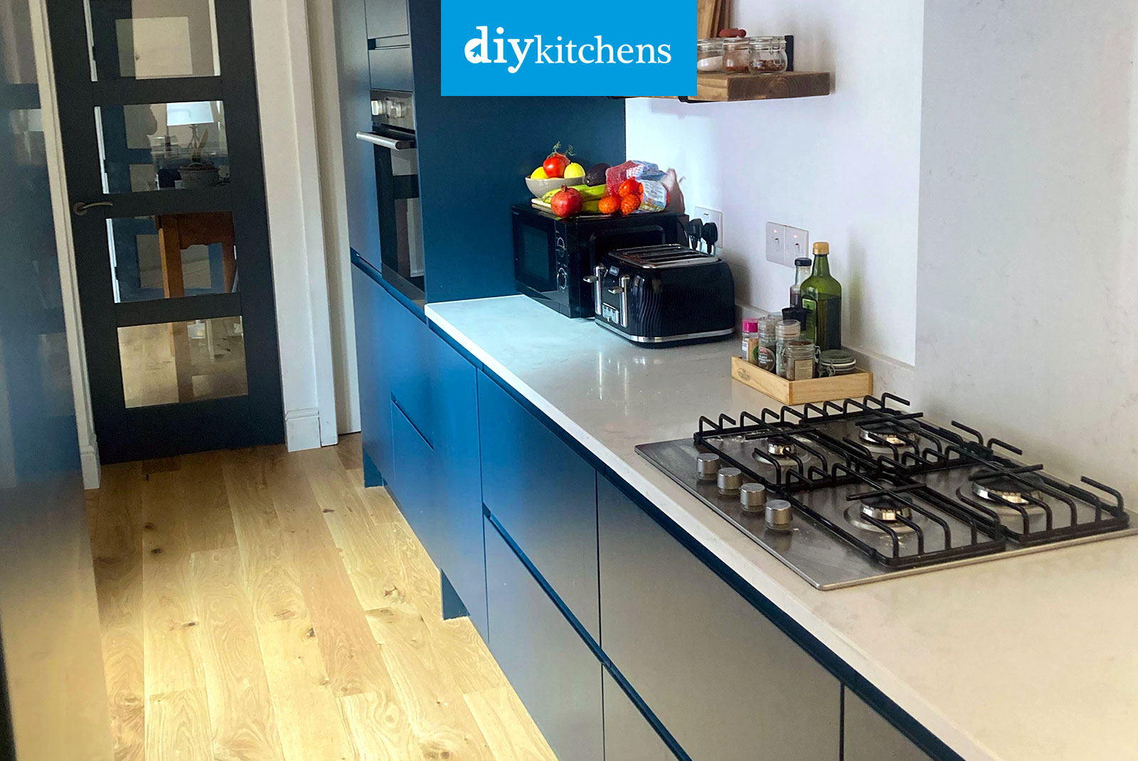 Handleless Real Kitchens