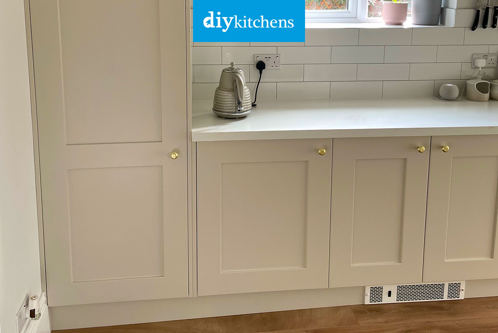 Shaker Alabaster Real Kitchens